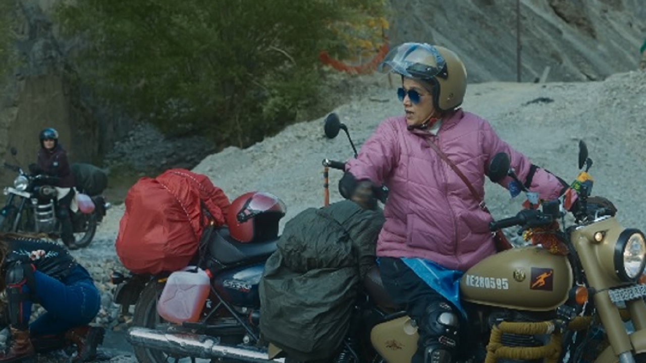 Dhak Dhak Movie Review: Ratna Pathak Shah, Fatima Sana Shaikh, Dia ...