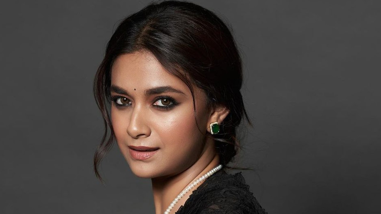 Keerthy Suresh To Make Her Bollywood Debut With Atlee-Varun Dhawan's ...
